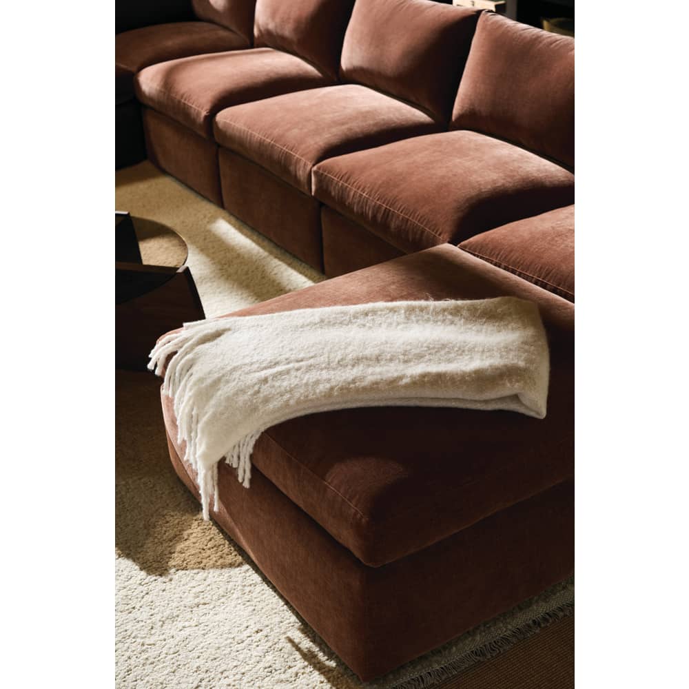 Zander Sectional - Rowe Furniture